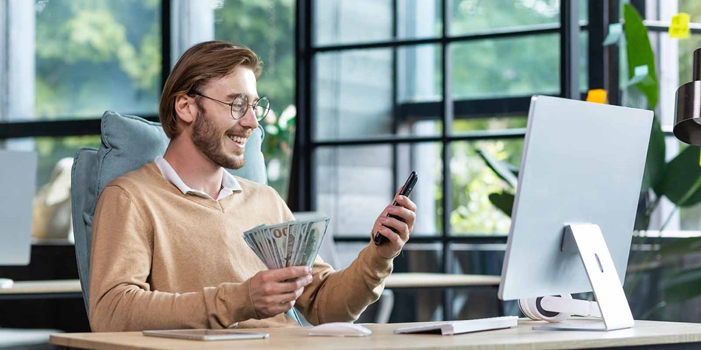 Do Real Estate Agents Get Paid Hourly? - House I Love